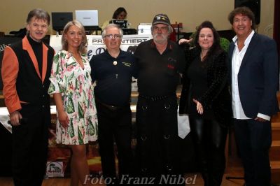 33 Jahre Mike Dee und seine Original Kultshow - Vienna News